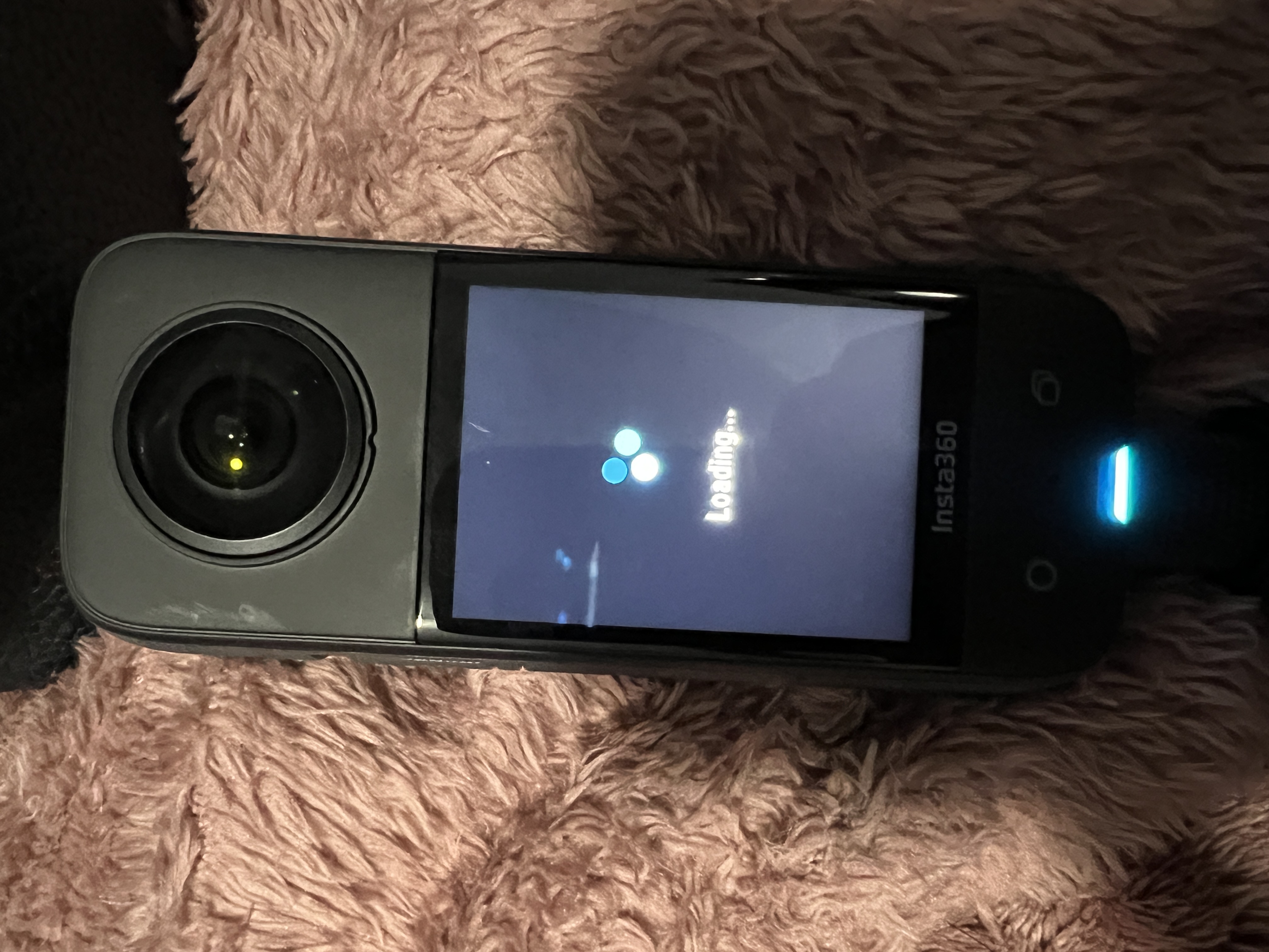 Frozen black screen / Frozen loading screen - Insta360 Community Forum