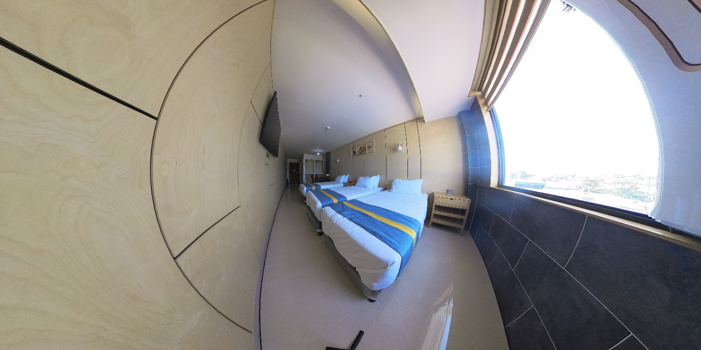 Tap to explore this 360 perspective. - Insta360