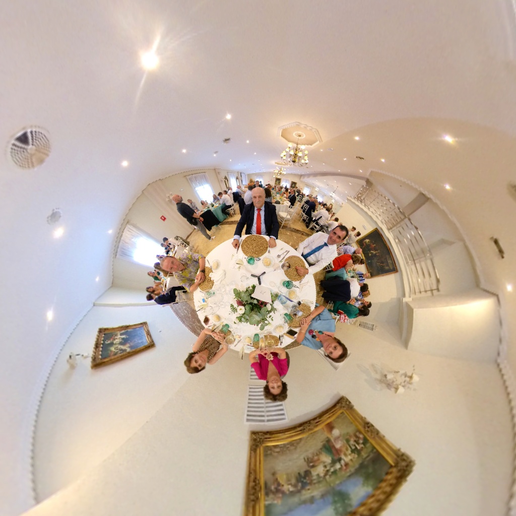 Tap to explore this 360 perspective. - Insta360