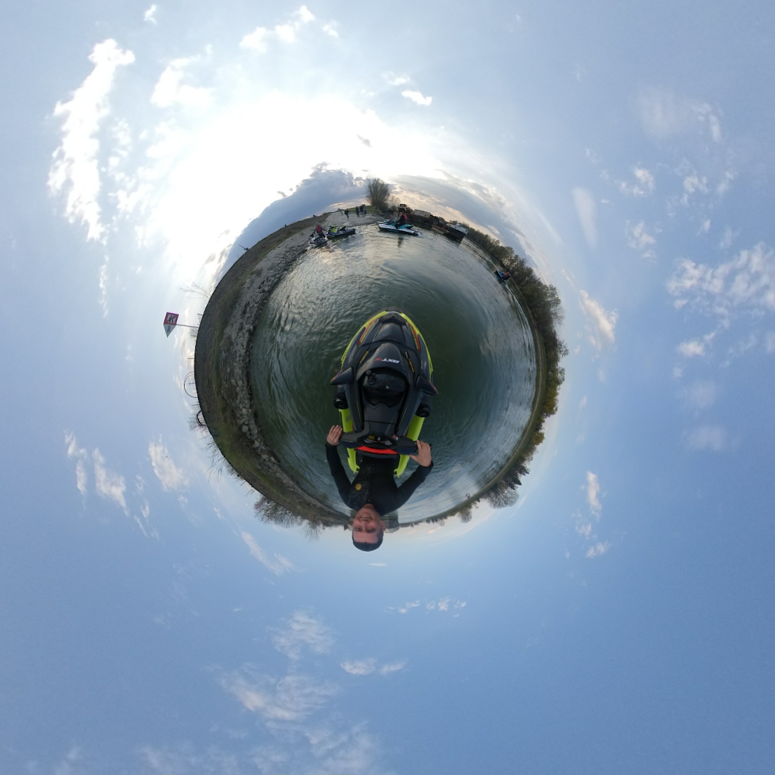 Tap to explore this 360 perspective. - Insta360