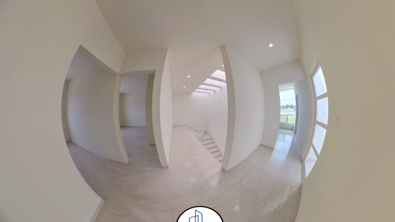 Tap to explore this 360 perspective. - Insta360