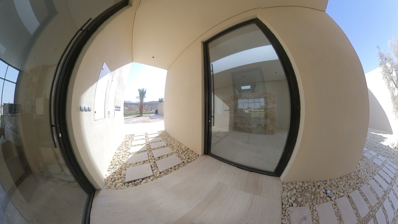 Tap to explore this 360 perspective. - Insta360